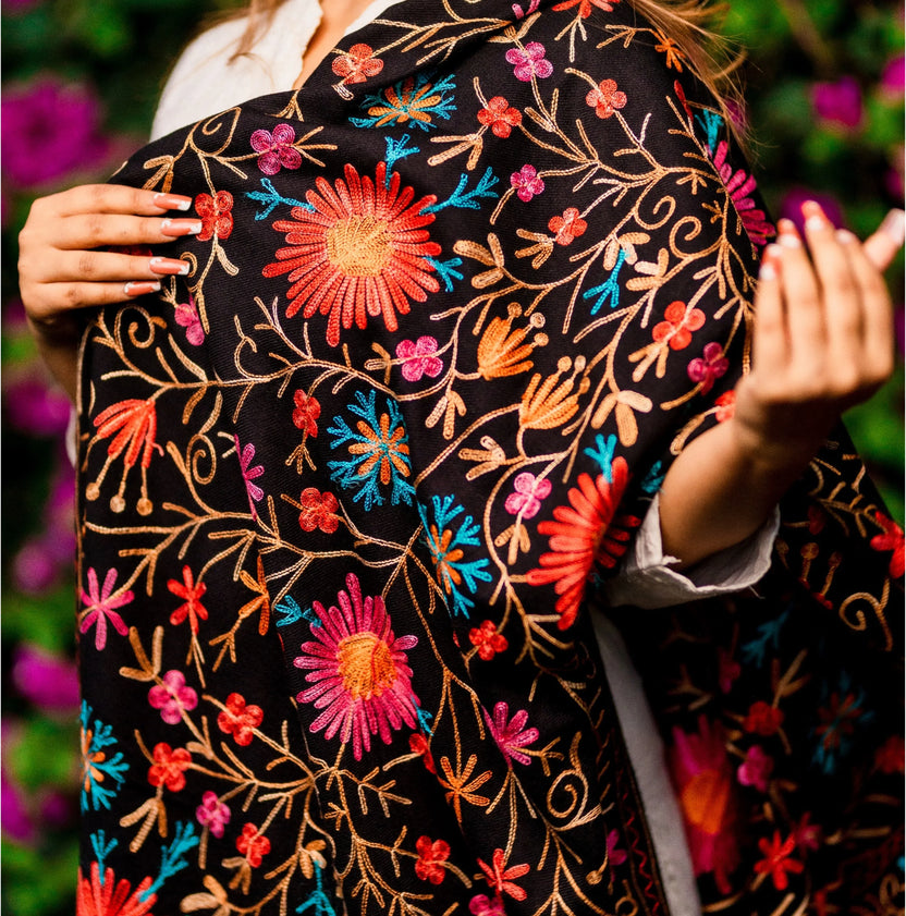 Aari Embroidered Shawls & Kaftans — Kashmiri Aari Work | SWI Stylish
